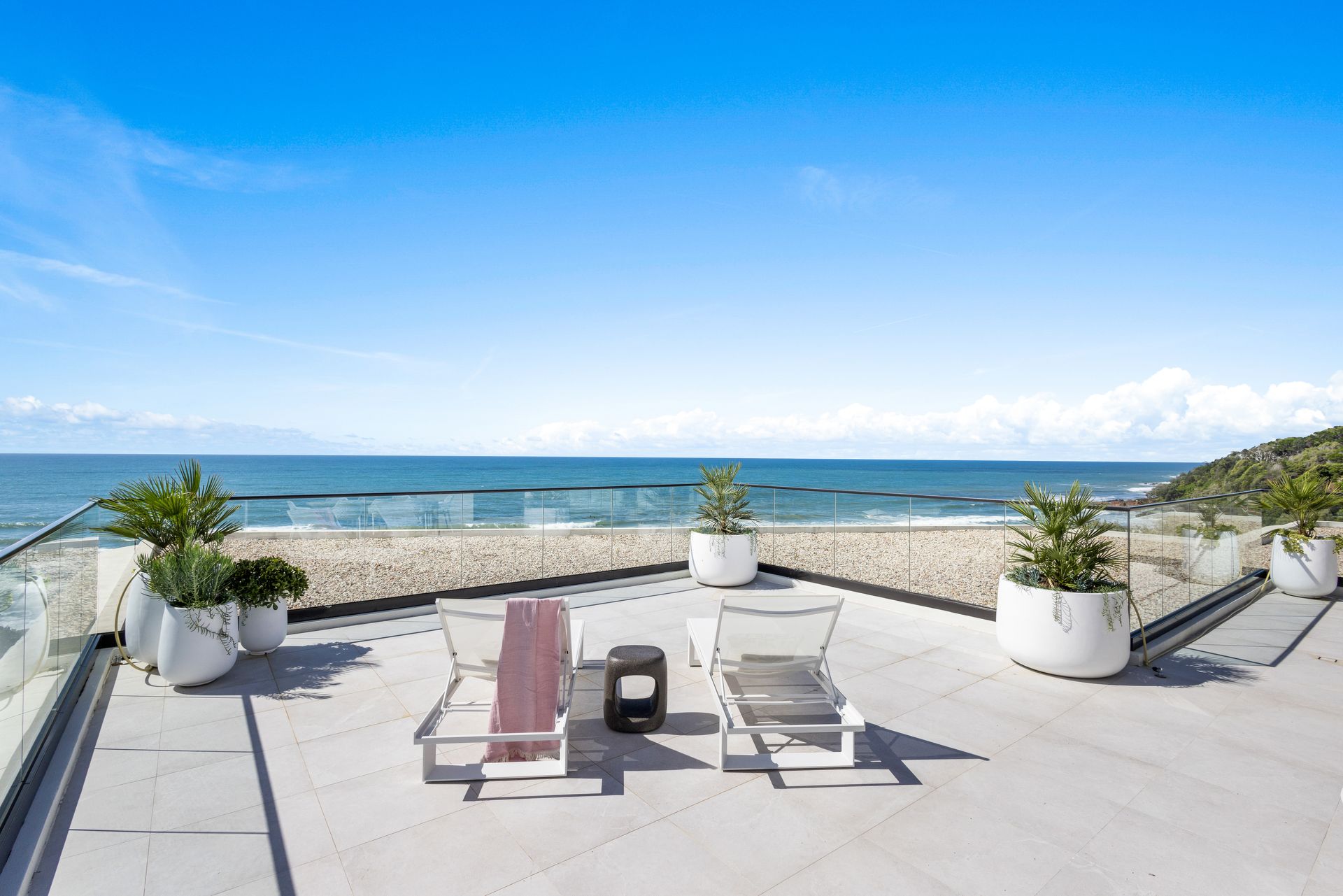 Penthouse @ First Bay Coolum - Prestige Holiday Homes
